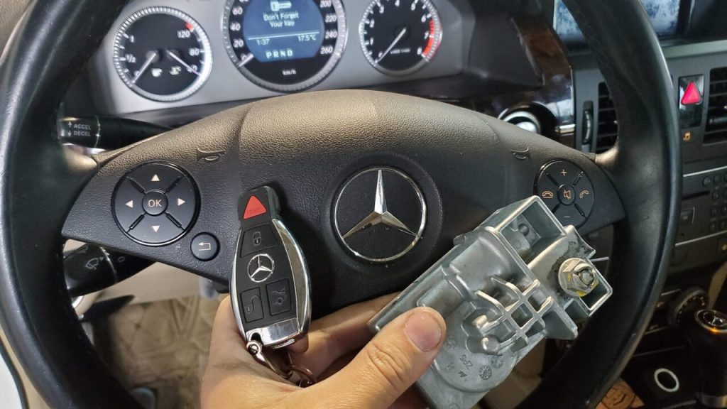 Mercedes Benz Electronic Ignition Switch (EIS) Failure
