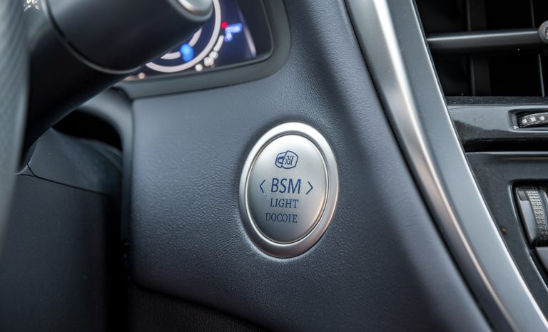 Lexus BSM Light [Meaning, What It Does?]