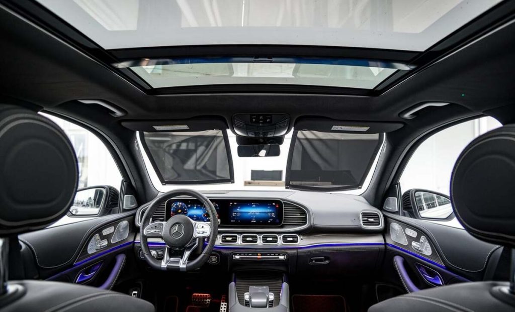 Sunshade For Mercedes-Benz: Protect Your Interior