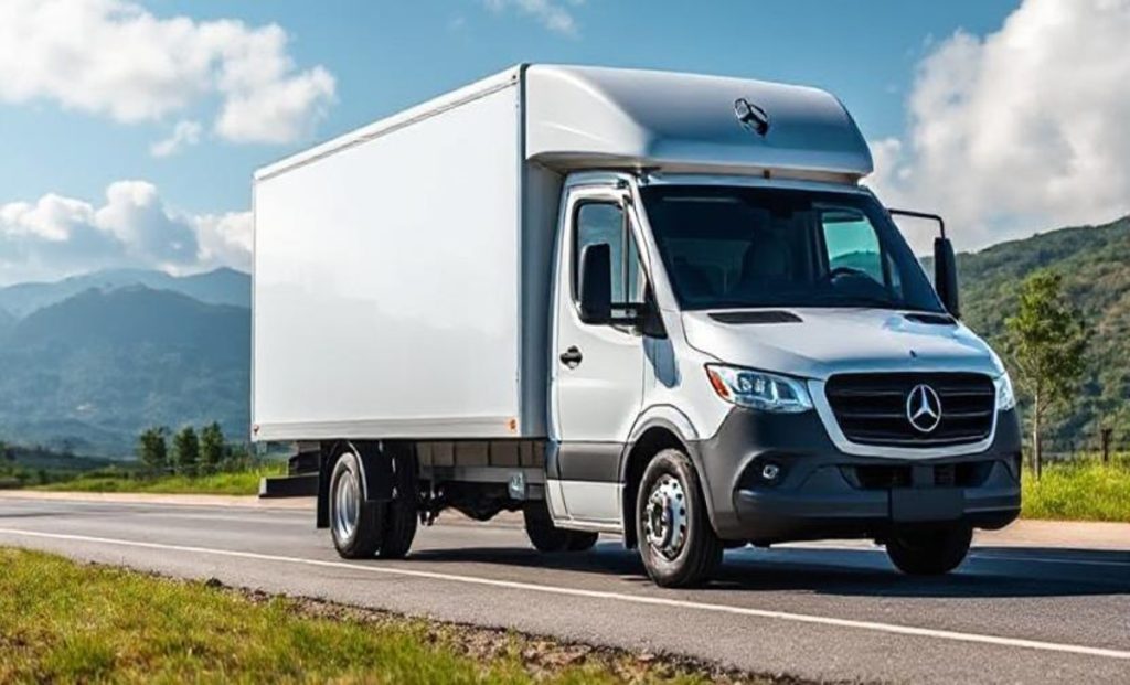 Explore The Mercedes-Benz Box Truck: Features & Pricing