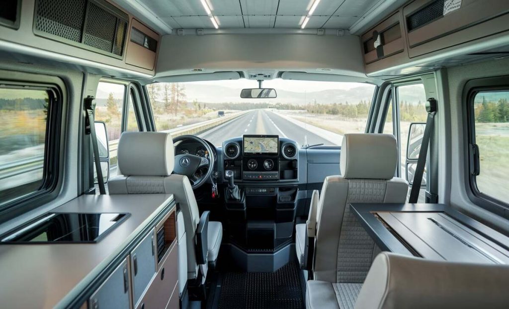 Mercedes Sprinter Service Schedule: Maintenance Service A/B