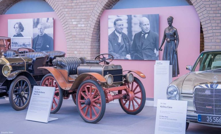 Interesting Facts About Mercedes Benz