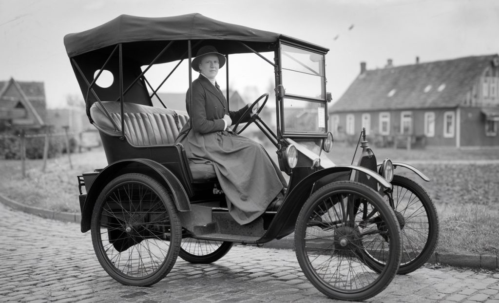 Who Is The Founder Of Mercedes? A Historical Overview