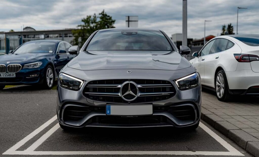 Financial Comparison Of Mercedes Benz & Competitors