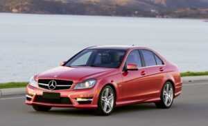 Mercedes C300 2010: Performance, Features & Reliability